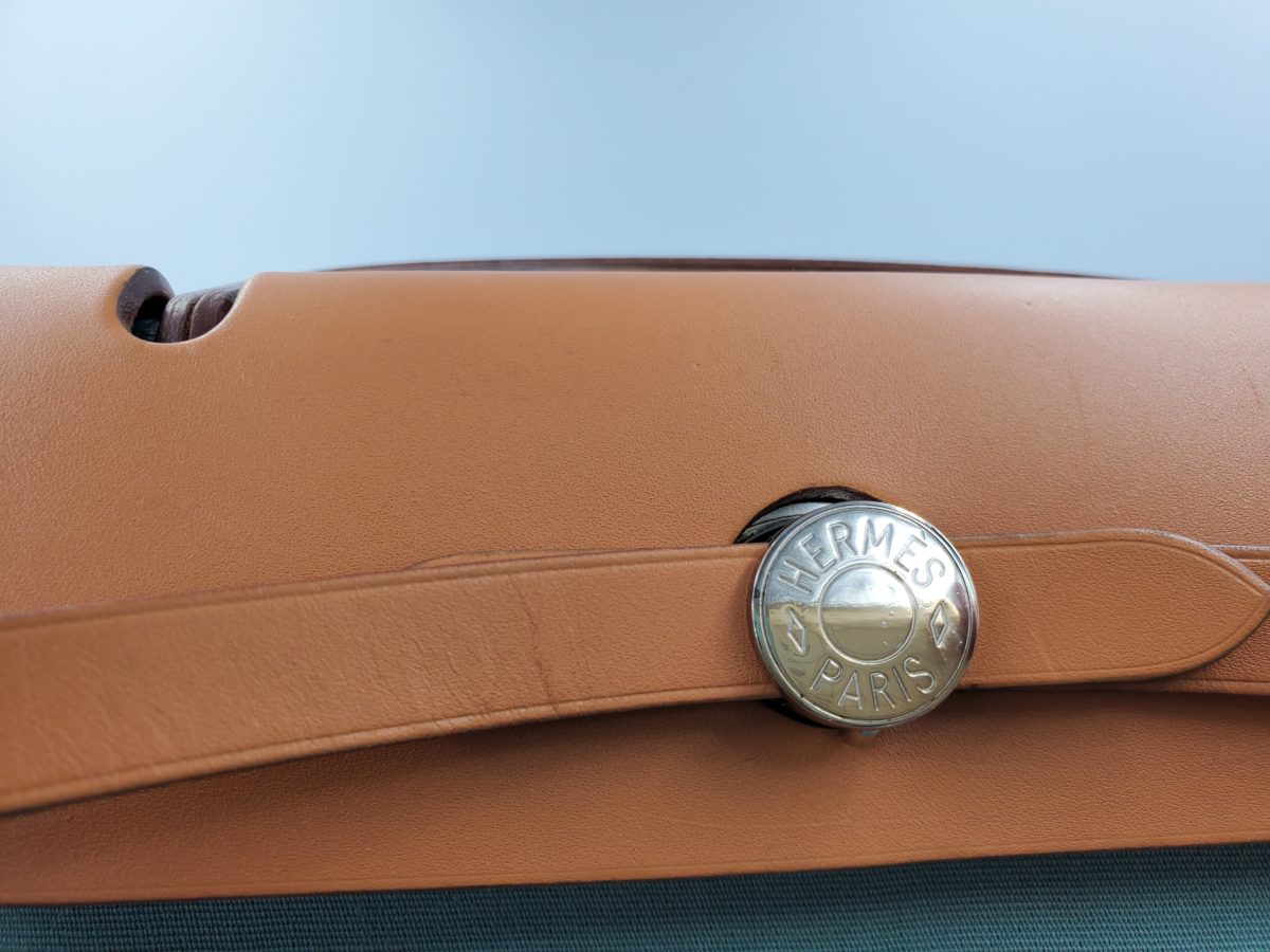 Hermes Herbag 愛馬仕發霉 mold remove - leather-pro.com